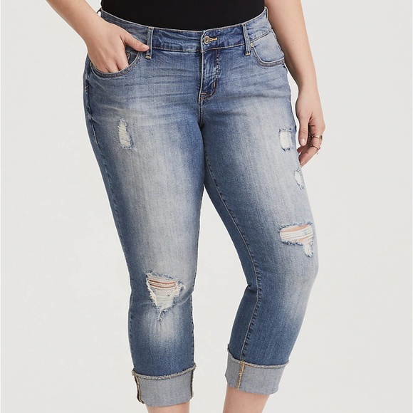 torrid | Jeans | Torrid 26 Jeans Distressed Ripped Boyfriend Crop ...
